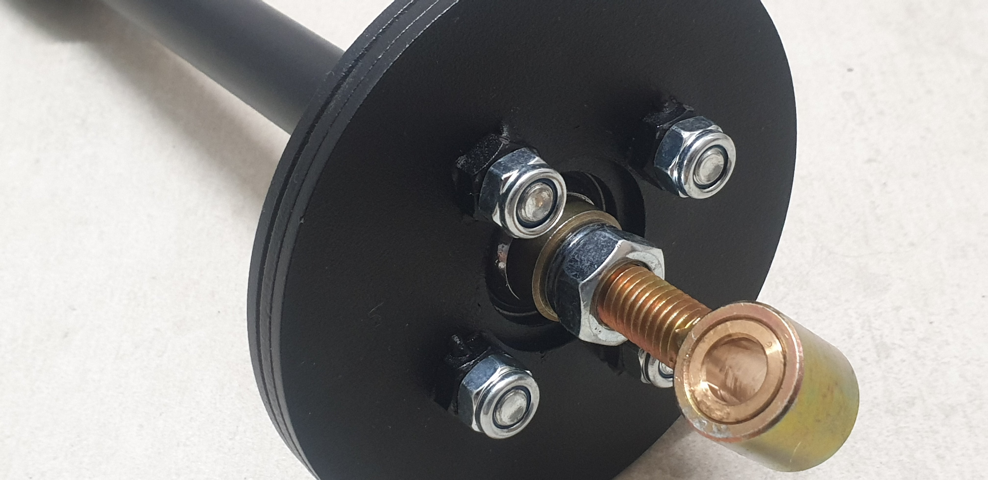 Simple tunnel mounted short shifter – SKIDSHOP